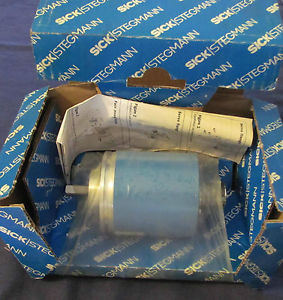 New Sick Stegmann Absolute Encoder 1033308 10-32Vdc Driver Ssi 4096 ...