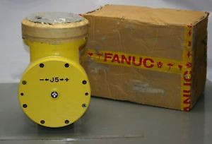 Fanuc Robotic Wrist A290-7302-V501 - SPW Industrial