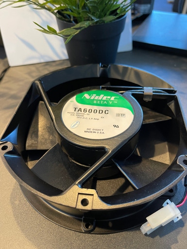 Buy - Nidec Beta V TA600DC Fan NEW A34456 956515 12VDC 18 PCS