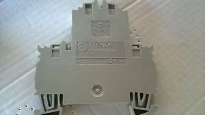 Allen Bradley Terminal Blocks 1492-Jd4 Lot of 50 - SPW Industrial