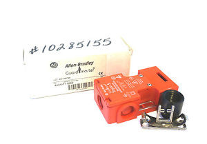 Buy - NEW ALLEN BRADLEY 440K-T11202 SAFETY SWITCH 440KT11202