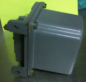 Buy - SQUARE D FLOAT SWITCH 9036 GW 1