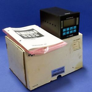 Buy - + GF + SIGNET PH CONTROLLER 3-9030.111 New