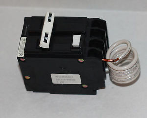 New - Cutler-Hammer 30 AMP Dual Pole GFCB230 - Ground Fault Circuit ...