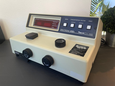 Thermo Spectronic 20D+ Digital Spectrophotometer, Model 333183