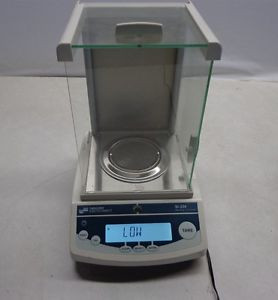 Buy -Denver Instrument SI-234 Balance Scale Location B-1-2