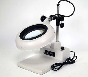 Buy -Otsuka Illuminated Magnifier ENV-B