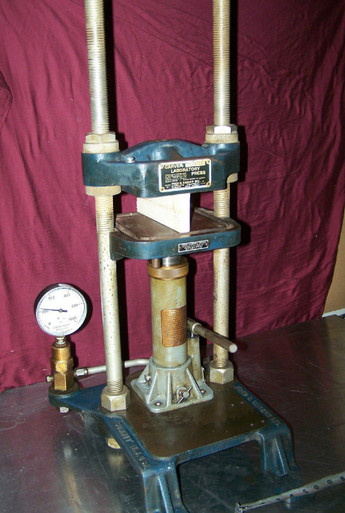 Buy -Carver Laboratory Press 1000 LBS