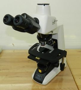 Buy -New Nikon E200 Laboratory Trinocular Microscope