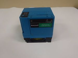 HONEYWELL BURNER CONTROL RM7895 B 1013 - SPW Industrial
