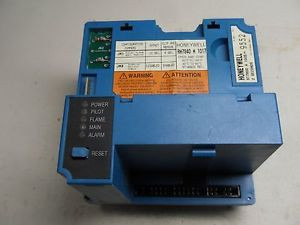 1 HONEYWELL RM7840M1017 FLAME CONTROLLER - SPW Industrial