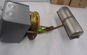 NEW Square D Float Switch 9038 DG11 - SPW Industrial