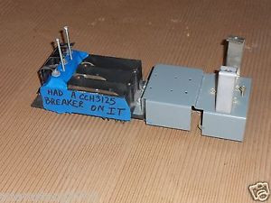 Cutler Hammer Eaton Cch3125 125 Amp 240V 3 Pole Circuit Breaker Adapter ...