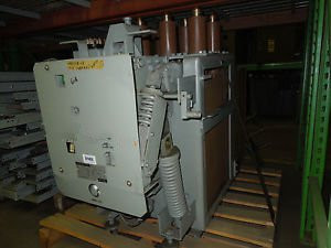 GE Magne-Blast Circuit Breaker - 4.76KV - 2500Amp - AM-4.16-250-9H ...