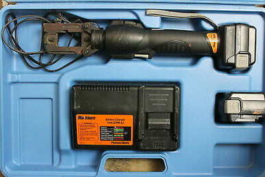 Thomas & Betts Blackburn Tbm62Cr-Li 6-Ton Li-Ion Hydraulic Crimp Tool ...