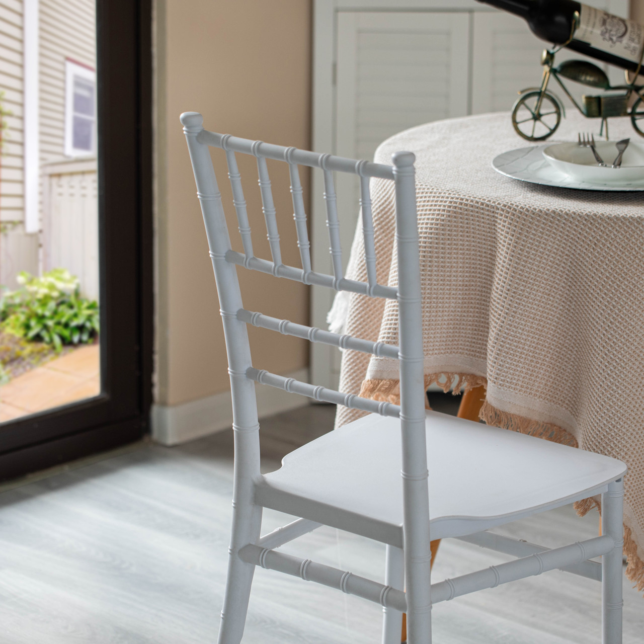Modern White Stackable Chiavari Dining Chair, Seating for Dining ...