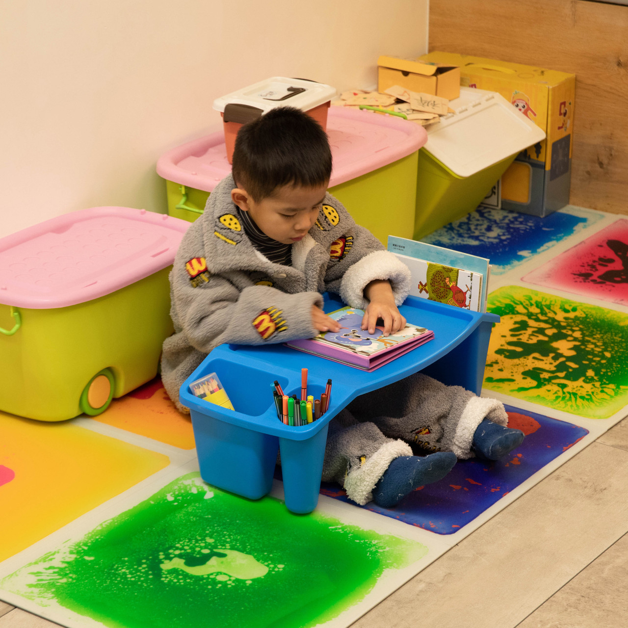 Buy Wholesale QI003253 Kids Lap Desk Tray/Portable Activity Table