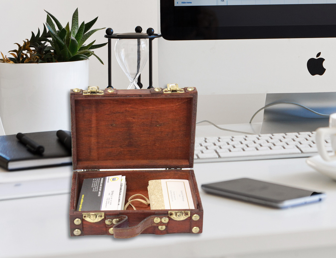 Buy Wholesale QI003054 Antique Style Small Mini Suitcase