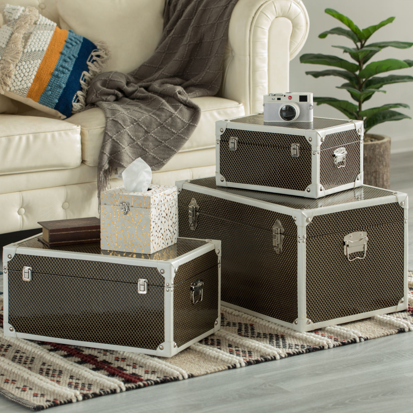 Decorative Suitcases Interior Design - Quickway Imports Inc