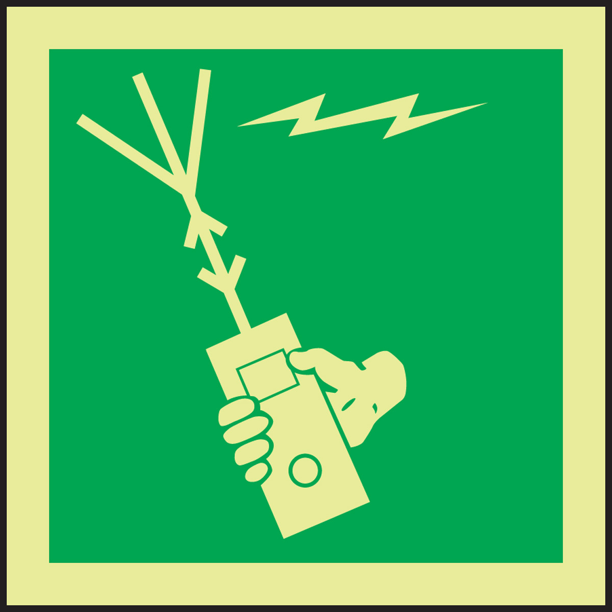 IMO safety signs mark escape routes and easy to recognize.