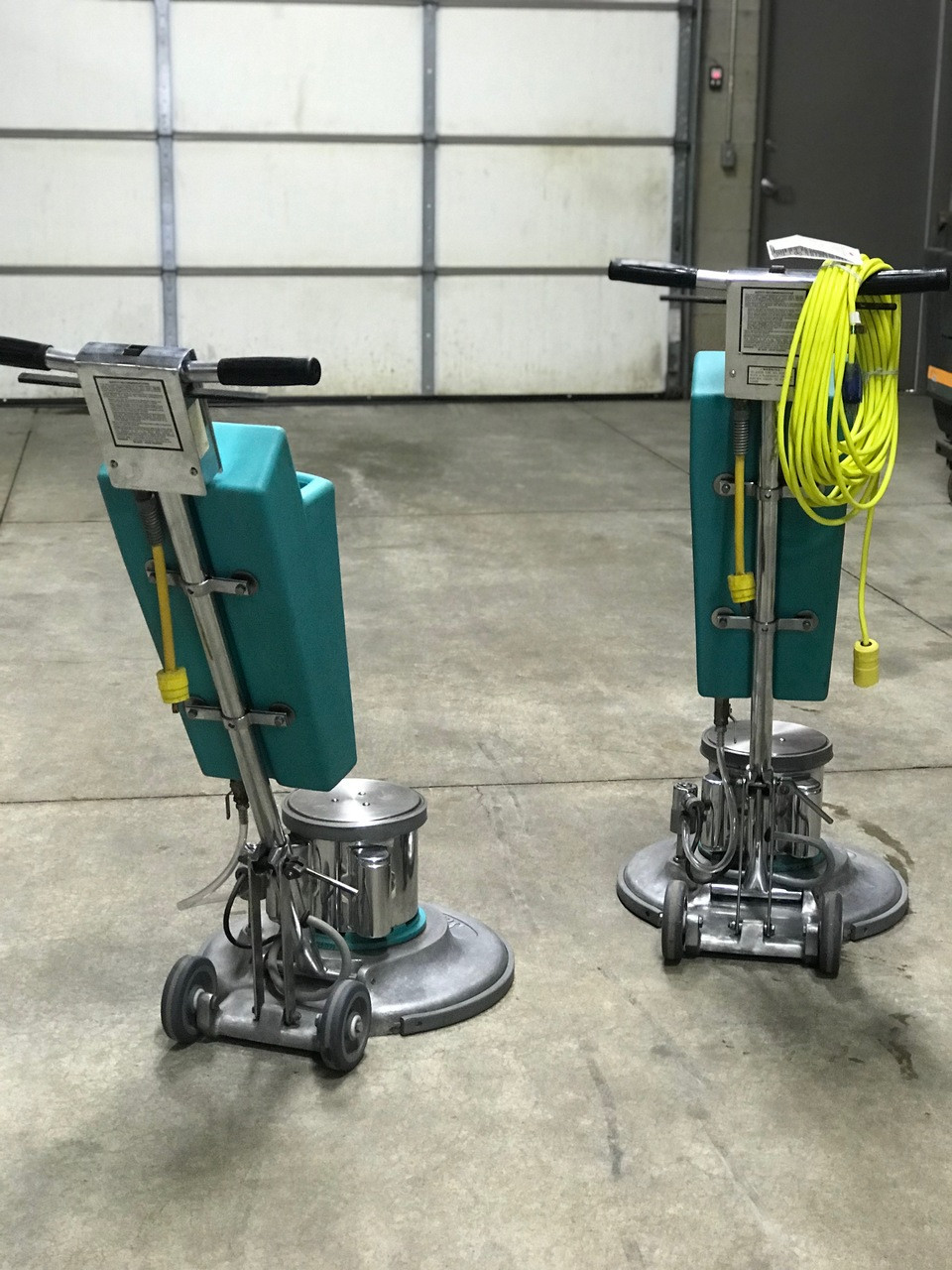 Refurbished 20" 1.5hp Rotary Scrubber W/Solution Tank - Facility ...