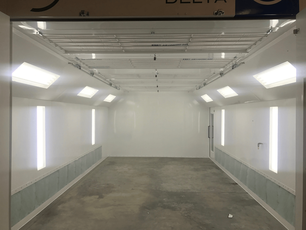RGI DELTA PRO Double Wall Side Down Draft Spray Booth