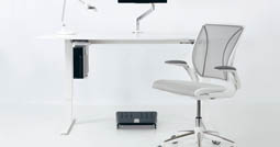 Adjustable Height Desk Review: The Humanscale Float Table - Human Solution