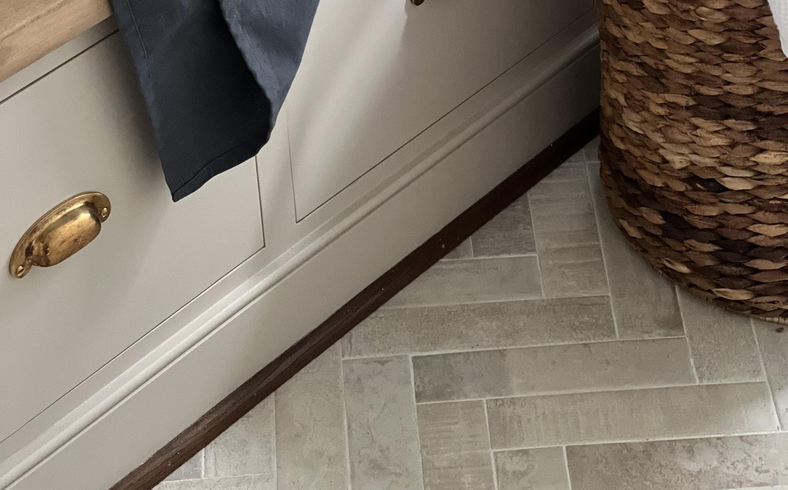 Discount tile flooring store