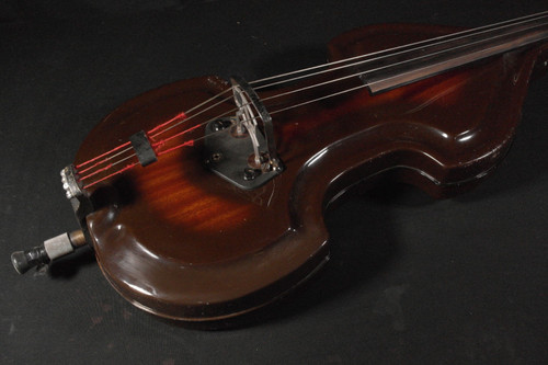 Vintage Ampeg Baby Bass BB-4 1960s Sunburst - Tundra Music INC Vintage ...
