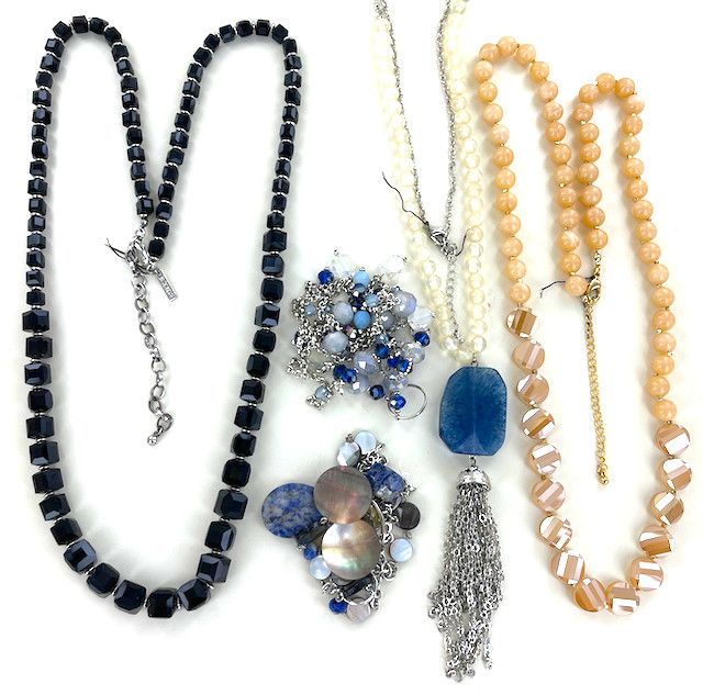 Wholesale Necklaces by the Dozen - Statements - CheapWholesaleJewelry.com