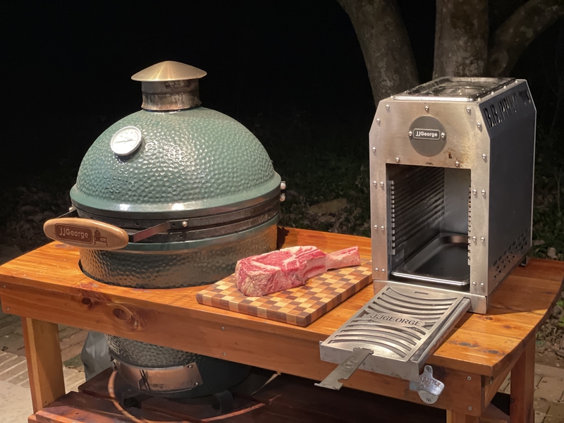 Tomahawk Ribeye on the B.B. Prime - JJGeorge