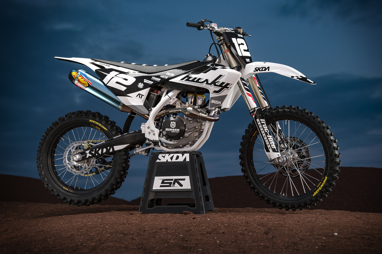 FAIRMONT Husqvarna Full Graphics Kit - SKDA - AU Store