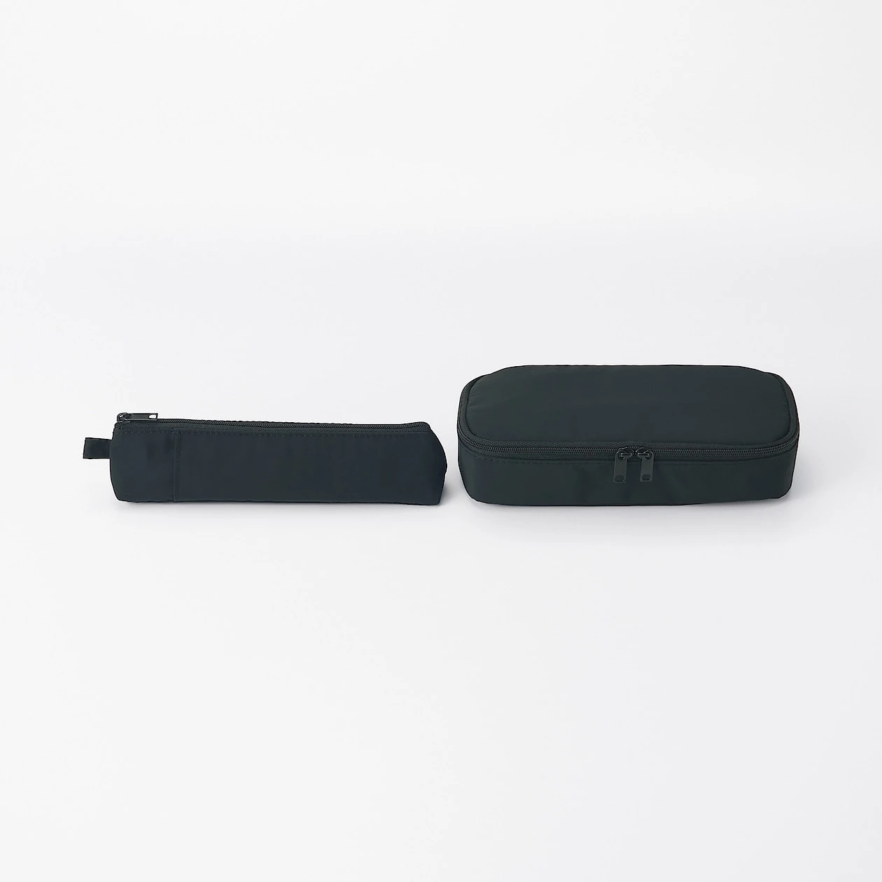 Polyester Pen case with pocket Black | MUJI