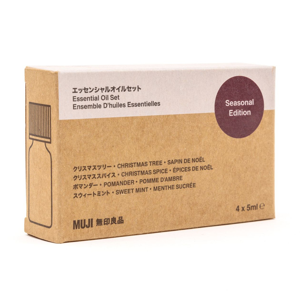 Christmas Blends Essential Oil Gift Set | MUJI