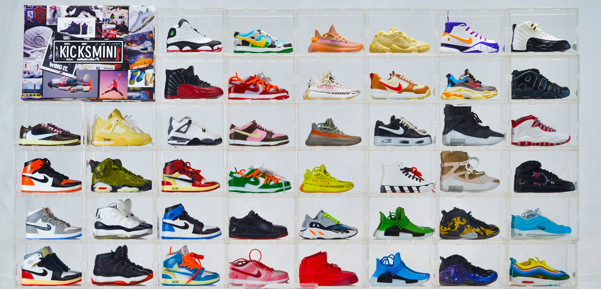 Sneaker Gifts | Mini Sneakers | United States | Kicksmini