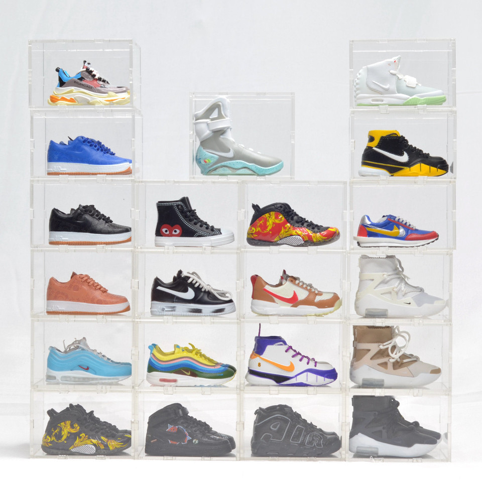 Sneaker Gifts | Mini Sneakers | United States | Kicksmini