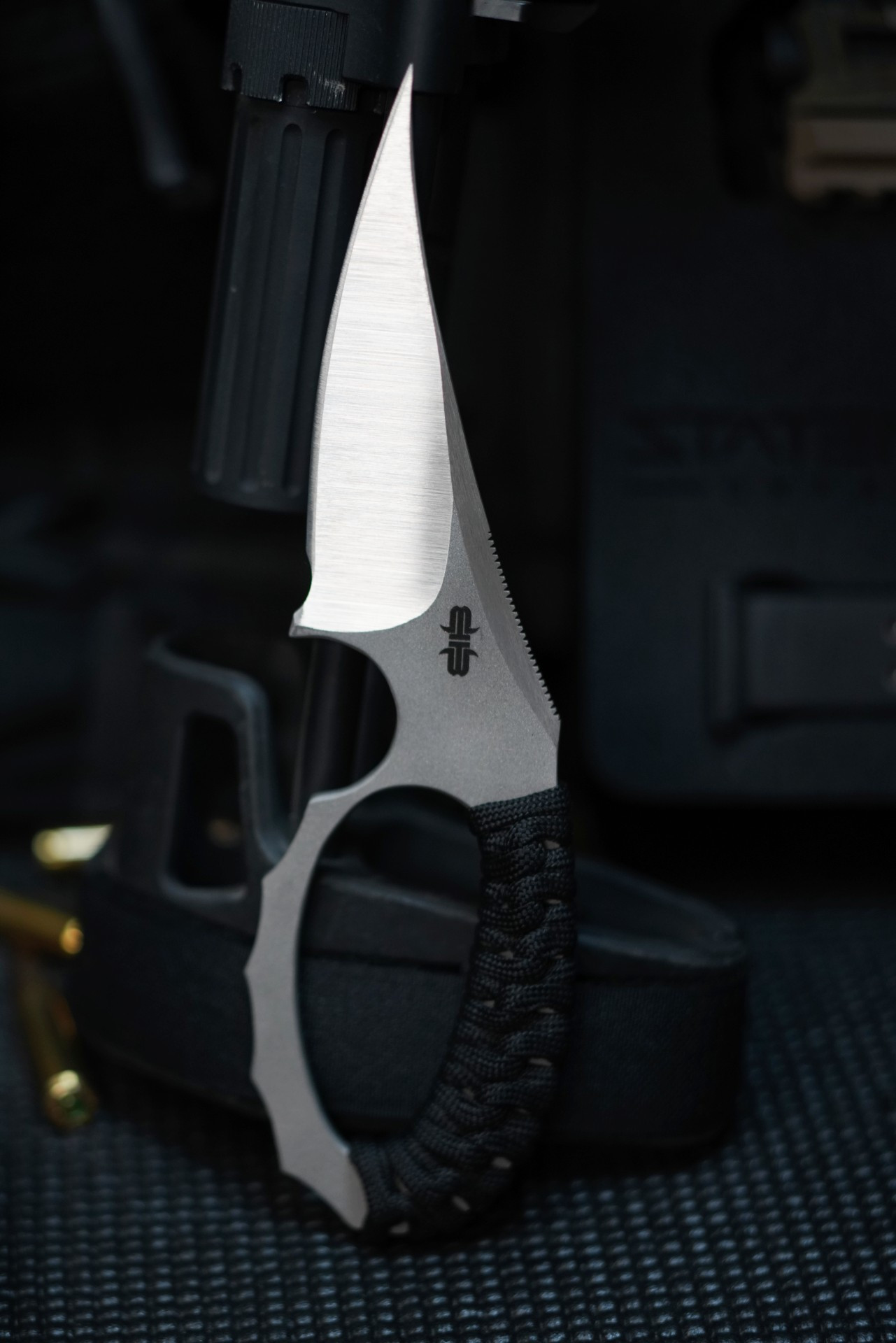 Brous Blades | Quality, Innovative, Custom Knives - Brous Blades INC.