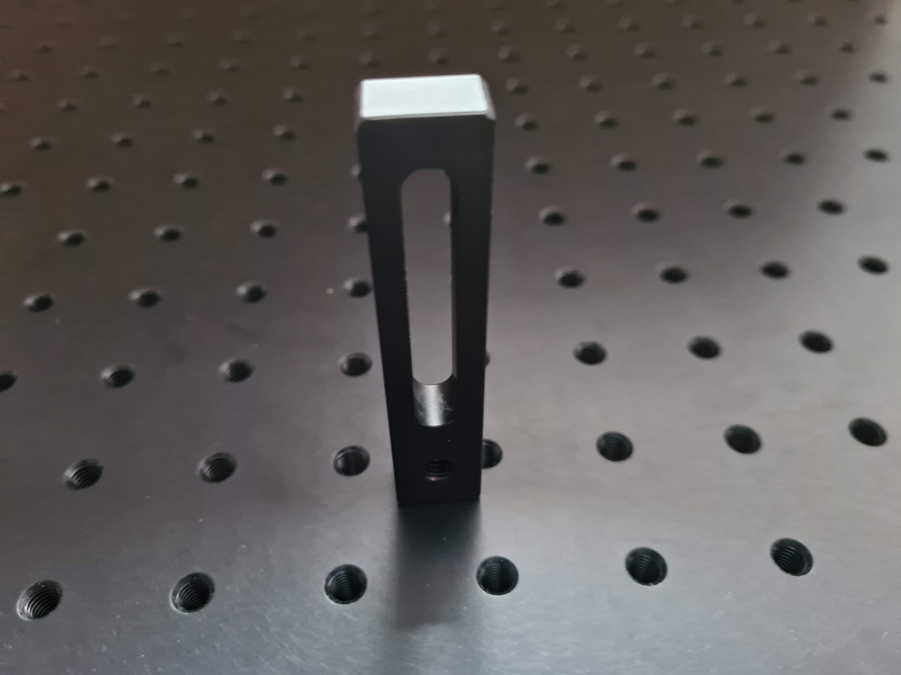 Table clamp with Linear Slot