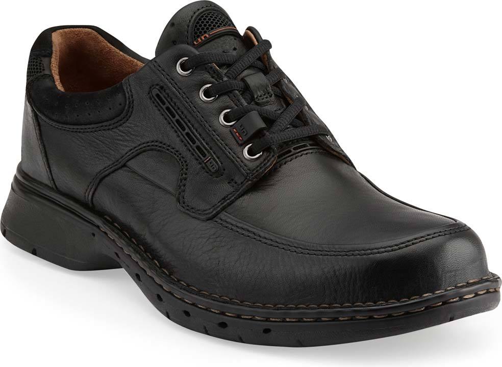 Holiday Gift Guide for Him - Englin's Fine Footwear