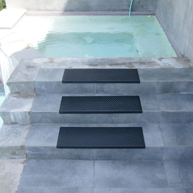 Rubber Stair Treads – The Rubber Flooring Experts