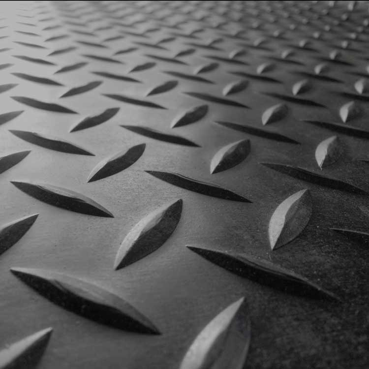 "Diamond Plate" Roll Rubber Matting