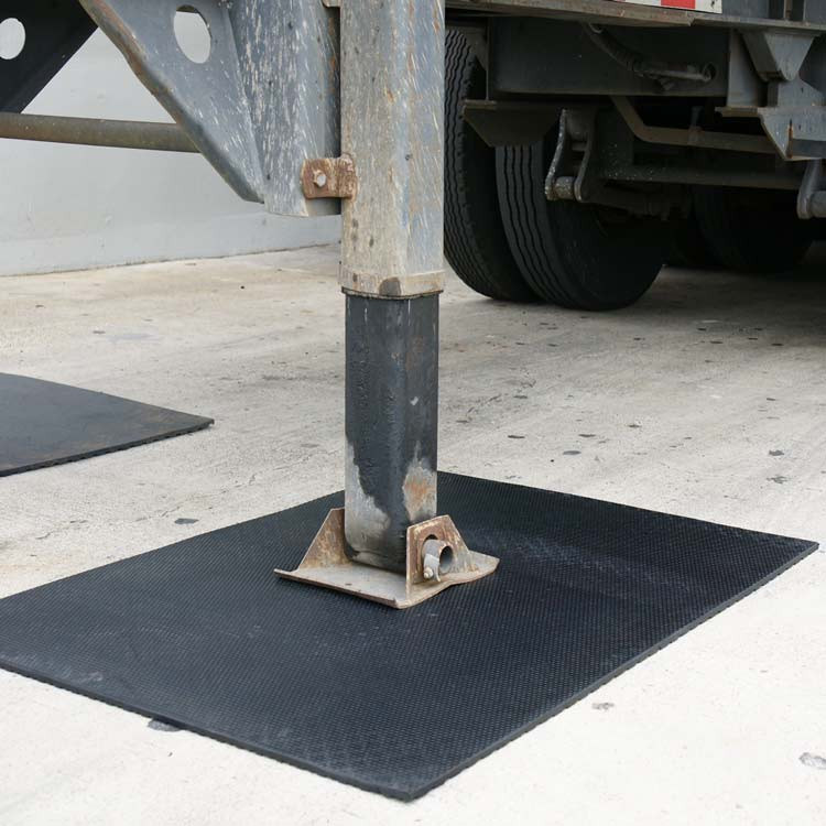 "Maxx-Tuff" Heavy-Duty Mats - The Rubber Flooring Experts