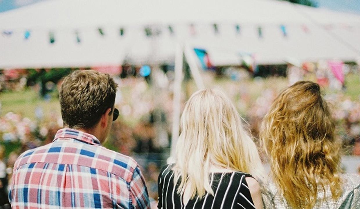 6 ways to make your mark with an awesome outdoor event - Shopfitting ...