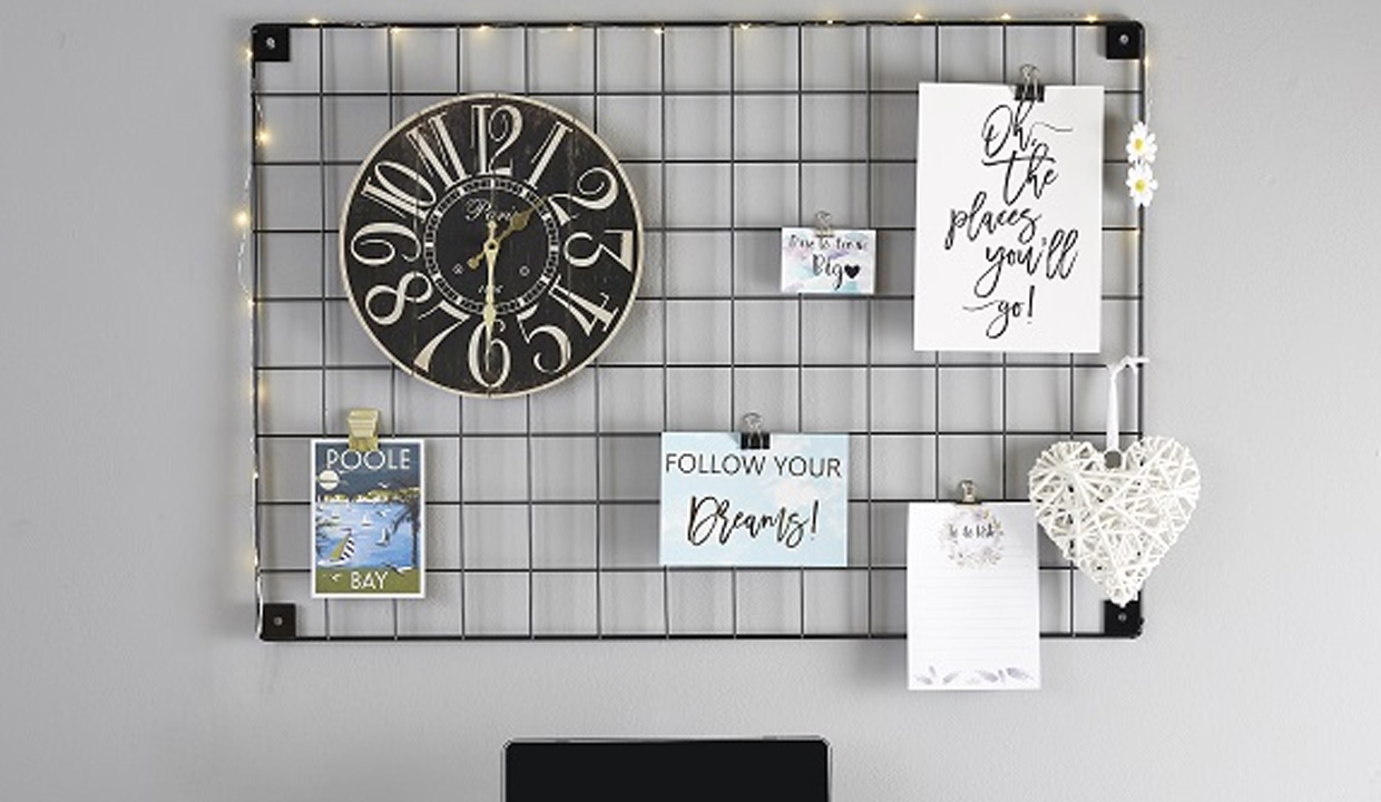 Versatile Grid Mesh Wall Panels - Shopfitting Warehouse