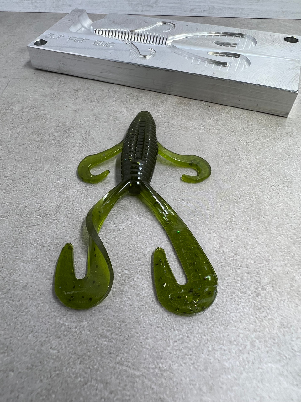 Starter Kit - 3.3" FGF Bug