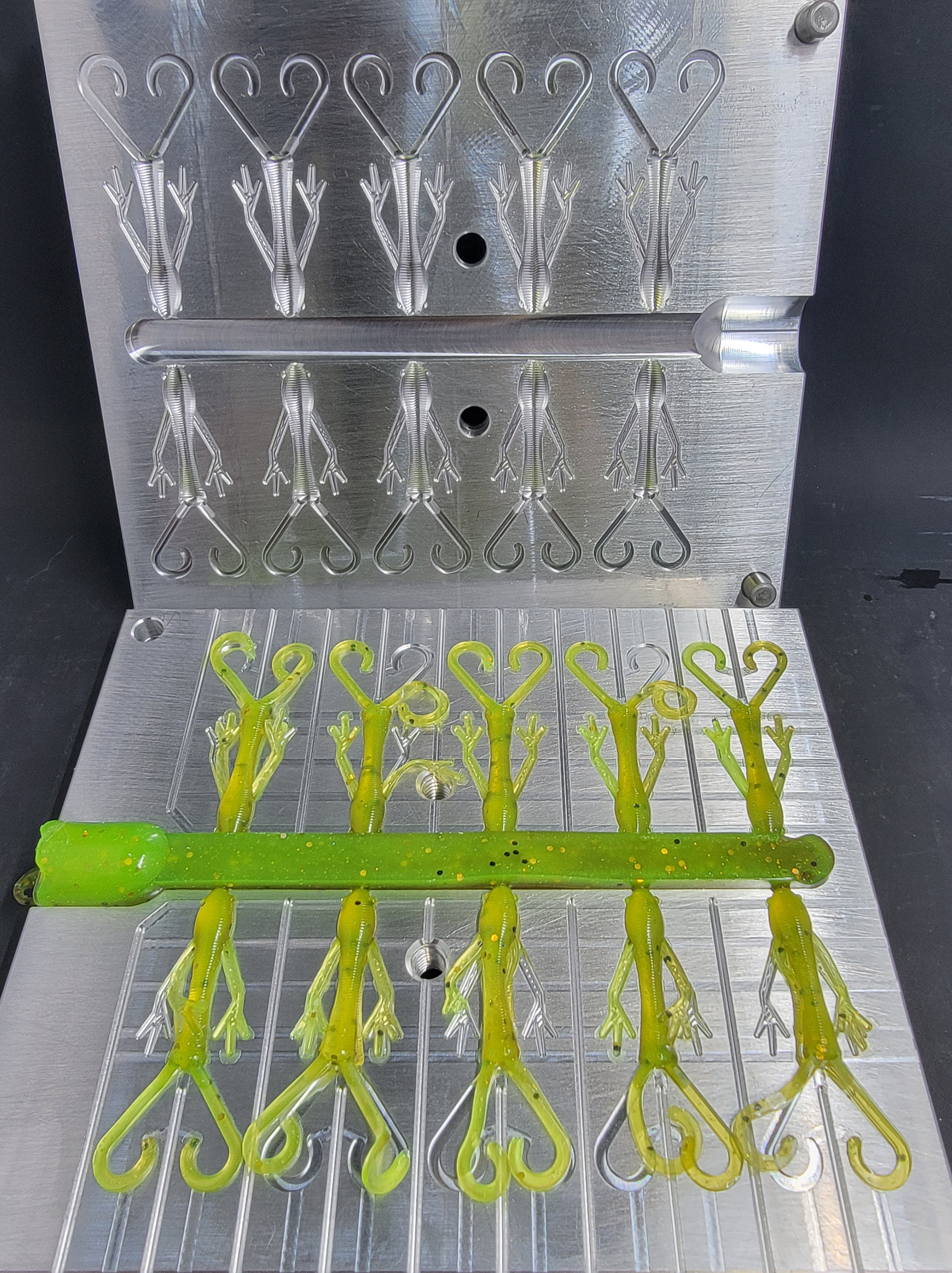 Crappie Molds - Aluminum Molds for Crappie Jigs - Page 3