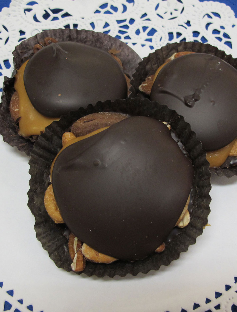 Braggs - Mixed Nuts - The Village Chocolate Shoppe