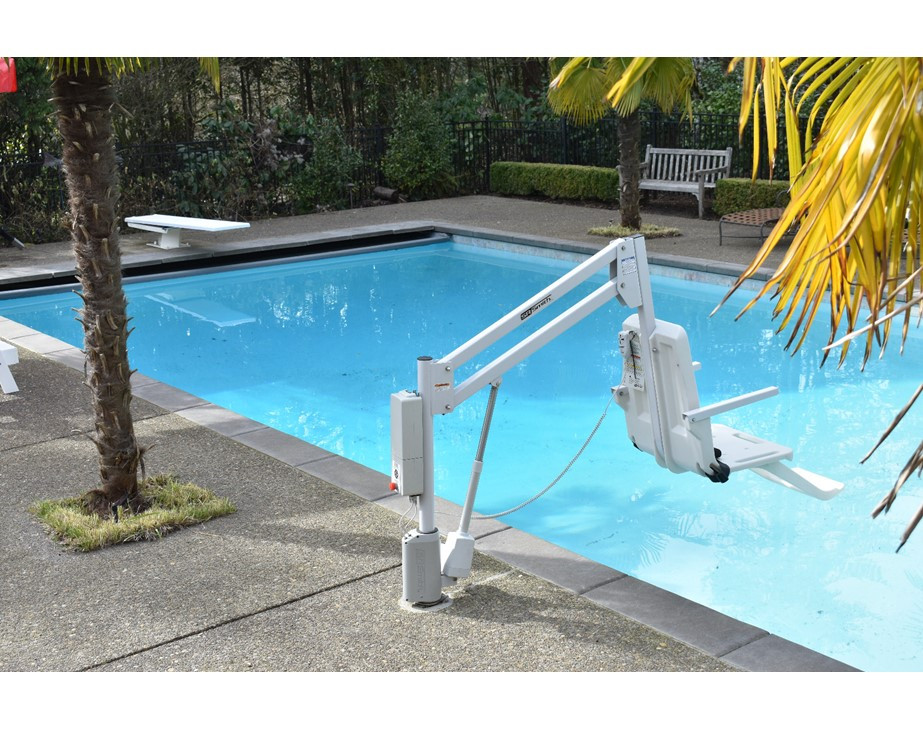 SR Smith - axs2 ada pool lift with anchor & caddy, 300lb capacity.