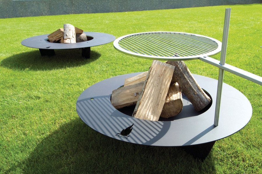Fireplate 75cm Black Steel | RADIUS DESIGN USA