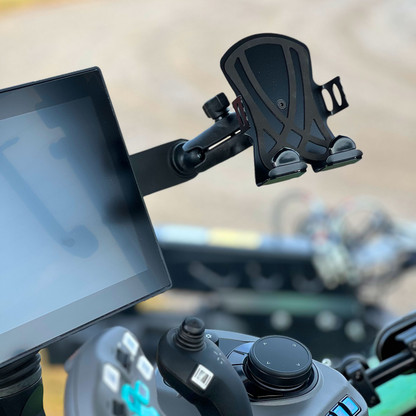 Ram Mount ball replacement for a Fendt phone holder in cab
